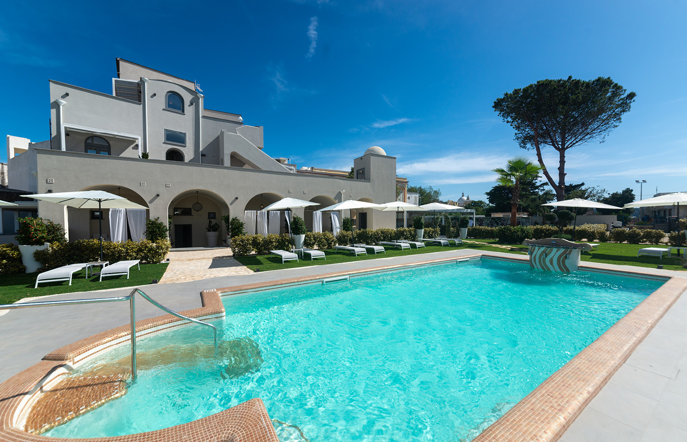 Pool & Bar - Insula Boutique Hotel Procida